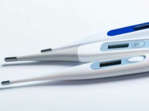 Quelles causes des points rouges sur les jambes et comment se soigner